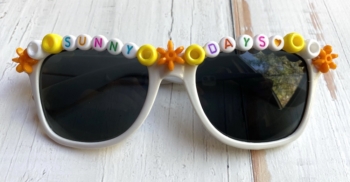 DIY Beaded Sunglasses (Fun Craft Idea For Kids!)