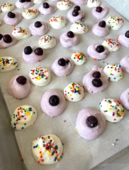 Easy Frozen Yogurt Bites (Healthy Snack Idea for Kids)