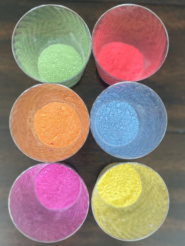 DIY Sidewalk Chalk Paint - Awesome Summer Activity For Kids!